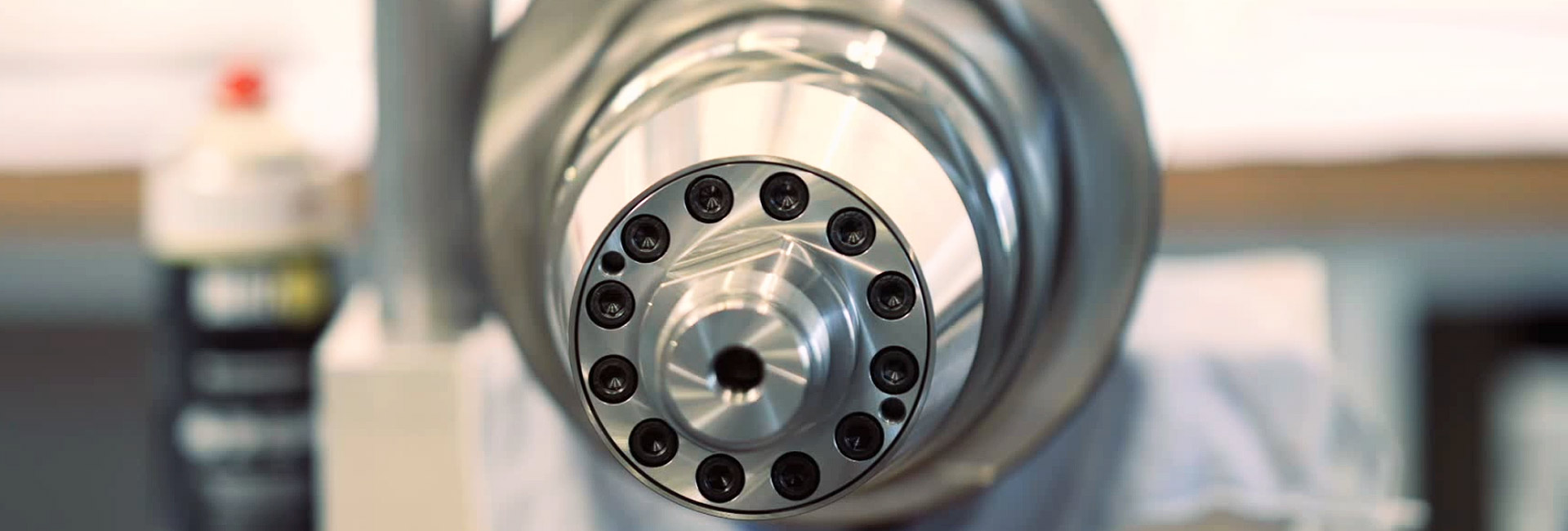 Datenschutz - SPL Spindel und Präszisionslager GmbH